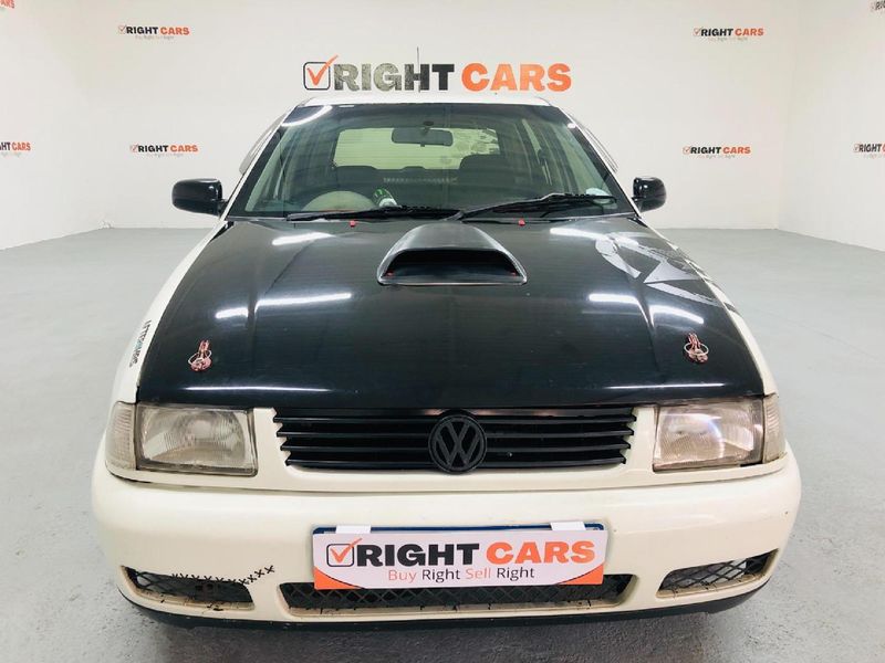 Used Volkswagen Polo Play 1.8 for sale in Gauteng - Cars.co.za (ID ...