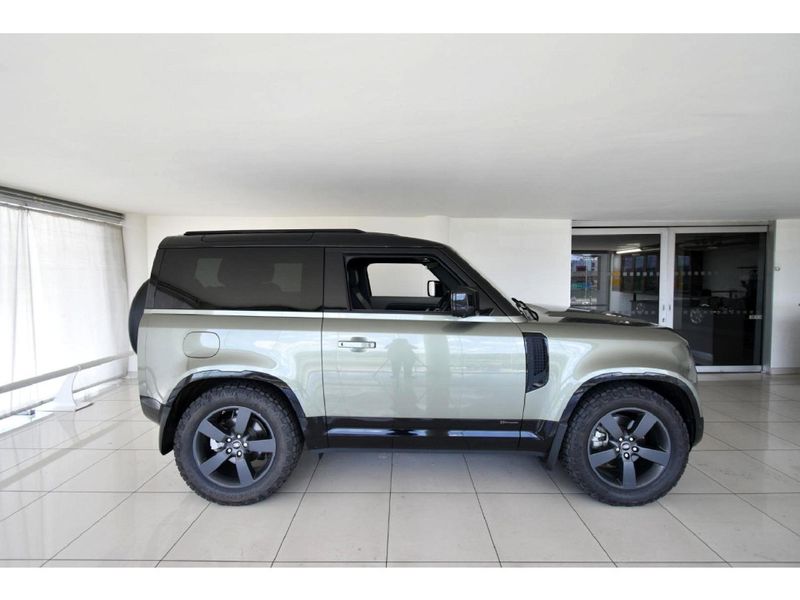 Used Land Rover Defender 90 D240 HSE X-Dynamic (177kW) for sale in ...