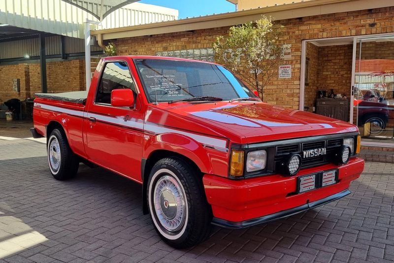 Used Nissan 1-Tonner 1.8 SWB Single-Cab for sale in Gauteng - Cars.co ...