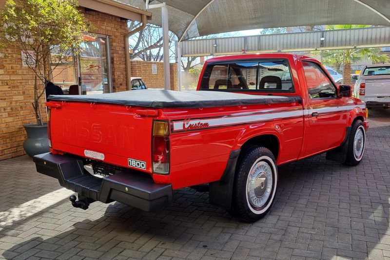 Used Nissan 1-Tonner 1.8 SWB Single-Cab for sale in Gauteng - Cars.co ...