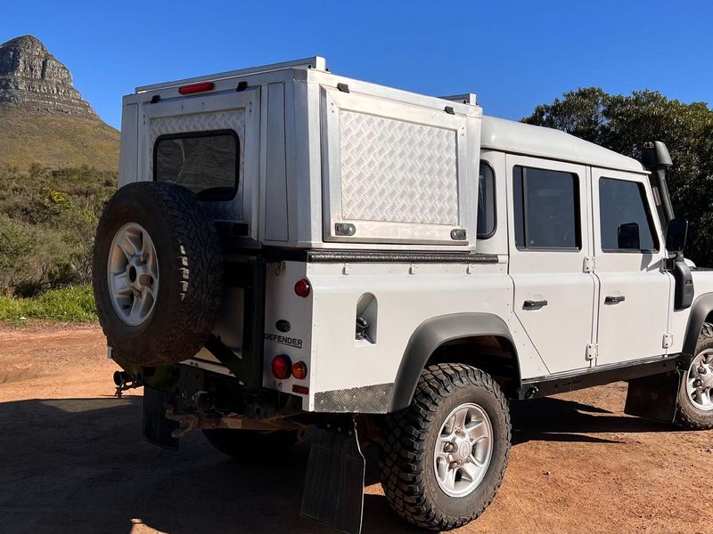 Used Land Rover Defender 110 2.2D Double-Cab for sale in Western Cape ...