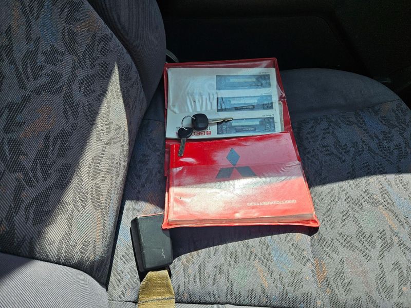 Used Mitsubishi Colt 2000 Hi-Line LWB for sale in Gauteng - Cars.co.za ...