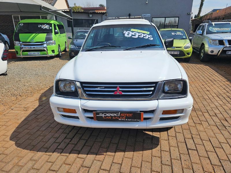 Used Mitsubishi Colt 2000 Hi-Line LWB for sale in Gauteng - Cars.co.za ...