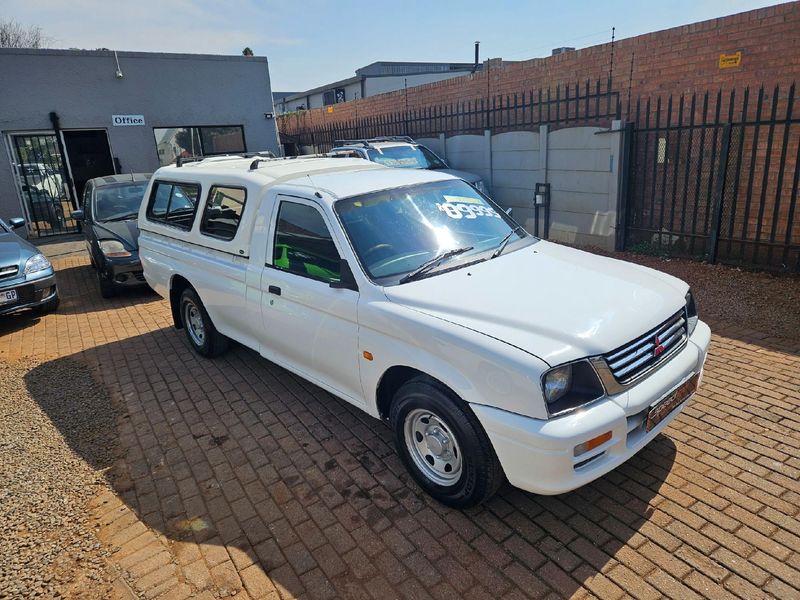 Used Mitsubishi Colt 2000 Hi-Line LWB for sale in Gauteng - Cars.co.za ...