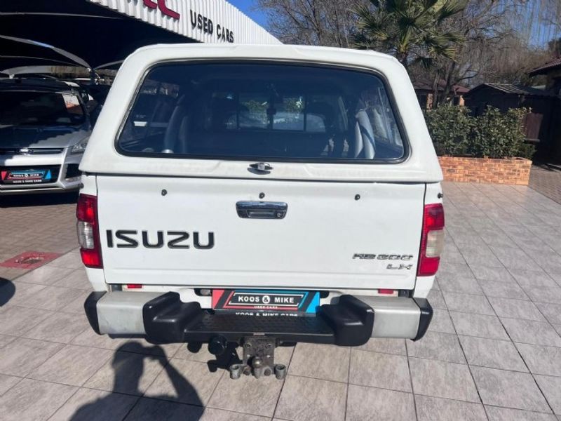Used Isuzu KB 300 TDi LX Double-Cab for sale in Gauteng - Cars.co.za ...