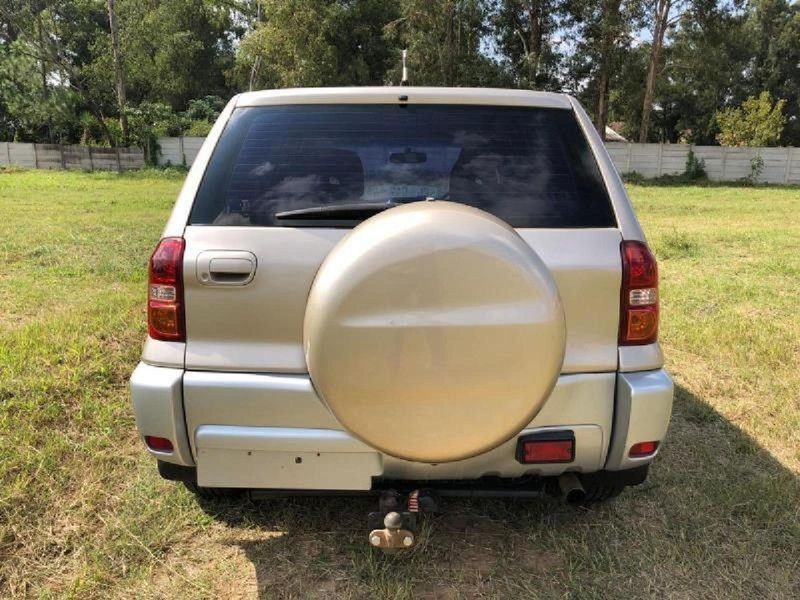 Used Toyota RAV4 200 5-Door 4x4 for sale in Gauteng - Cars.co.za (ID ...