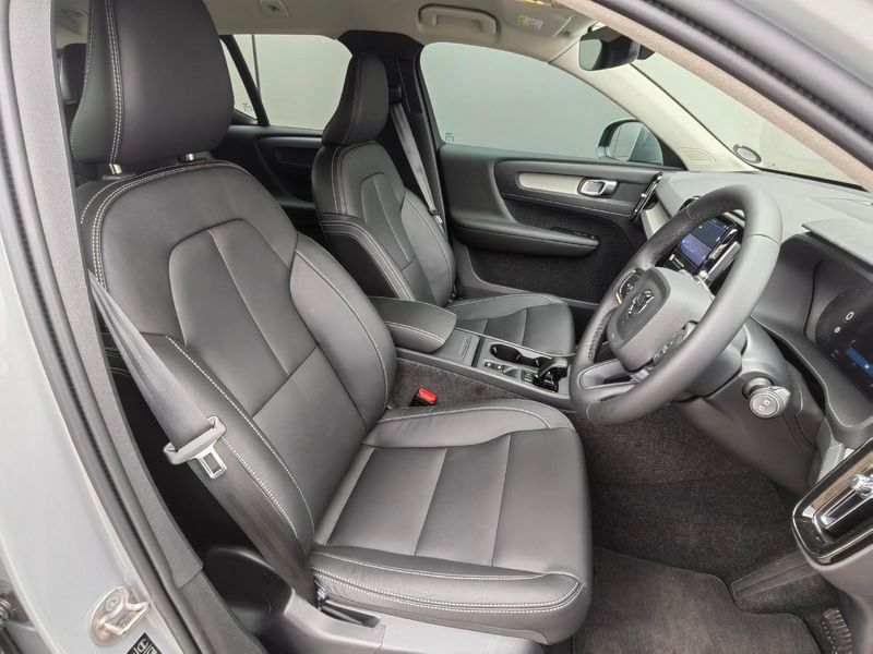 New Volvo XC40 B3 Essential Geartronic Mild-Hybrid for sale in North ...