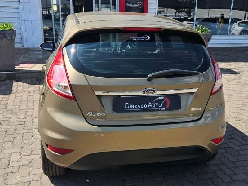 Used Ford Fiesta 1.0 EcoBoost Titanium 5-dr for sale in Gauteng - Cars ...