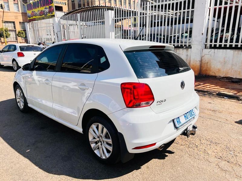 Used Volkswagen Polo Vivo GP 1.6 Comfortline for sale in Gauteng - Cars ...