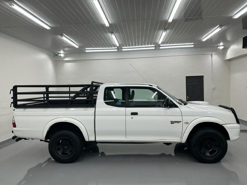 Used Mitsubishi Colt Clubcab 2800 TDi 4x4 Single-Cab for sale in ...