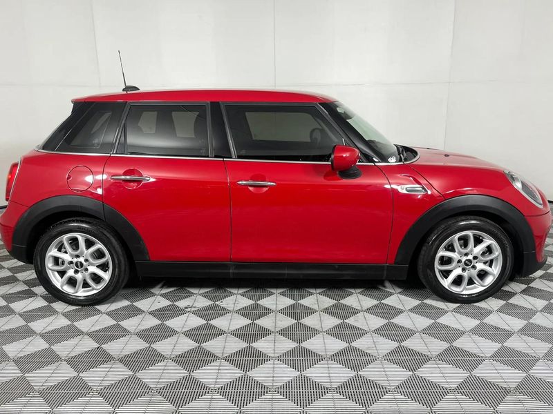 Used MINI Hatch One 1.5T 5-dr Auto for sale in Western Cape - Cars.co ...
