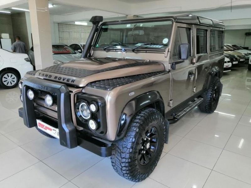 Used Land Rover Defender 110 2.2D Station Wagon for sale in Kwazulu ...