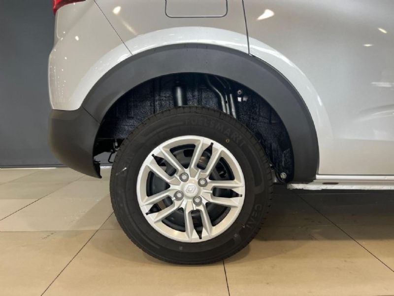 New Renault Triber 1.0 Expression for sale in Kwazulu Natal - Cars.co ...