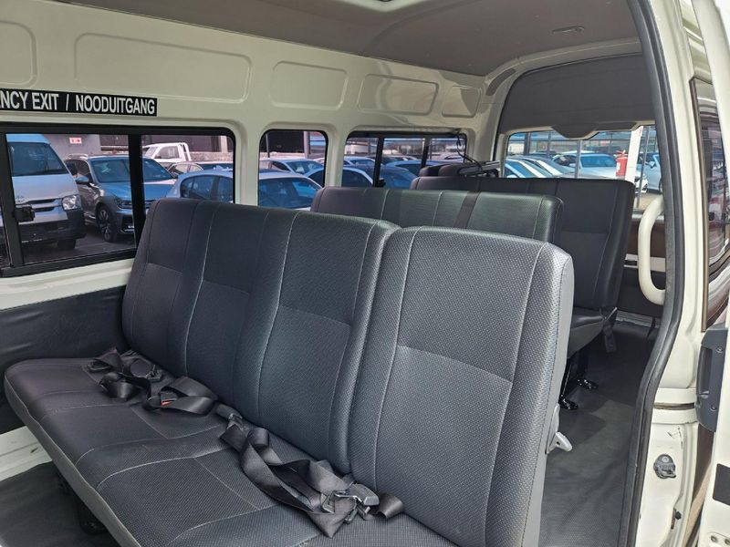 Used Toyota Quantum 2.5 D-4D Sesfikile 16-seat for sale in Gauteng ...