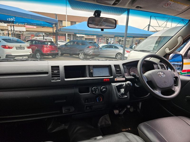 Used Toyota Quantum 2.5 D-4D Sesfikile 16-seat for sale in Gauteng ...
