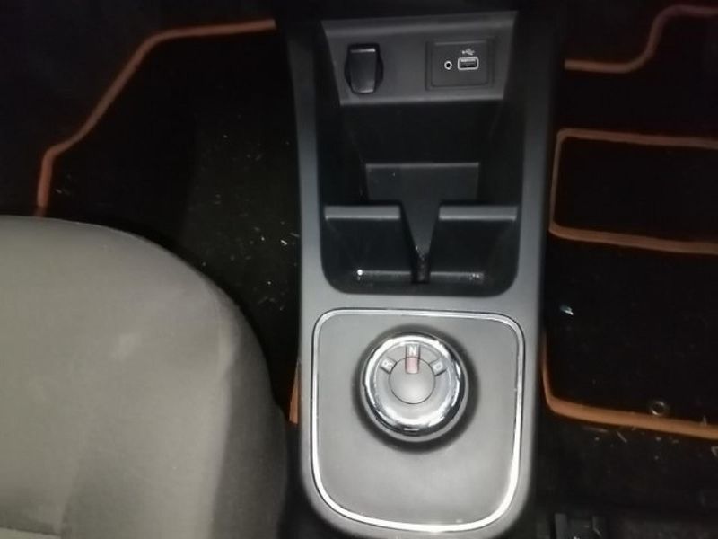 Used Renault Kwid 1.0 Dynamique Auto for sale in Kwazulu Natal - Cars ...