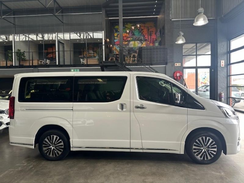 Used Toyota Quantum 2.8 VX 9-seat for sale in Western Cape - Cars.co.za ...