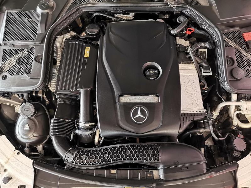 Used Mercedes-Benz C-Class C 180 AMG Line Auto for sale in Gauteng ...