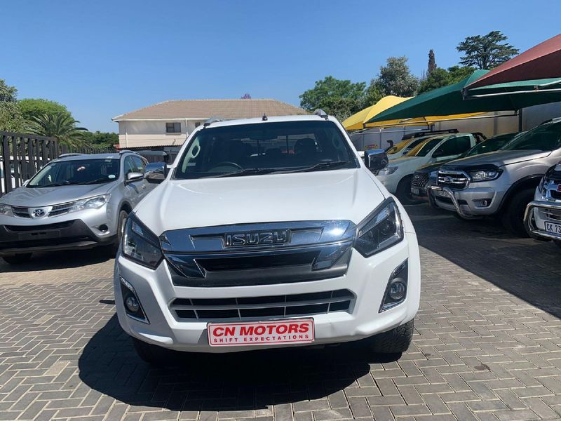 Used Isuzu KB 300 D-Teq LX Auto Double-Cab for sale in Gauteng - Cars ...