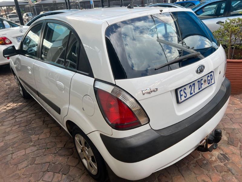 Used Kia Rio 1.4 5-dr for sale in Gauteng - Cars.co.za (ID::9100580)