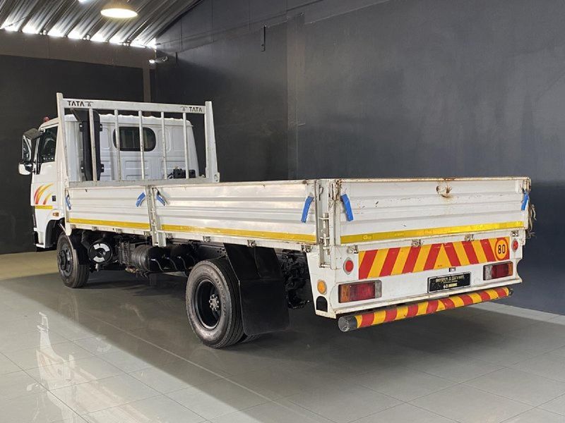 Used TATA LPT 813 EX2 F/C C/C for sale in Gauteng - Cars.co.za (ID ...