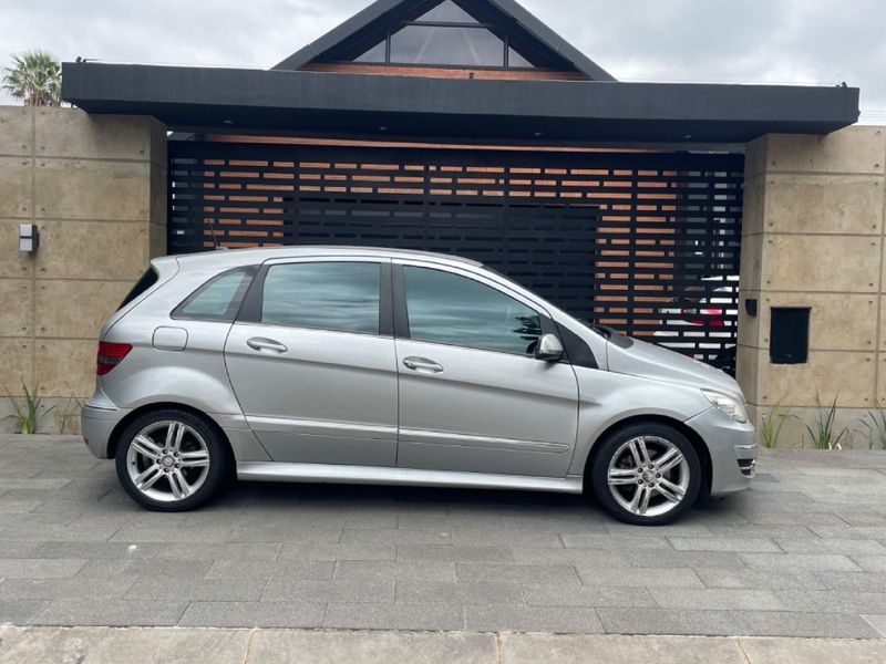 Used Mercedes-Benz B-Class B 200 Turbo Auto for sale in Gauteng - Cars ...