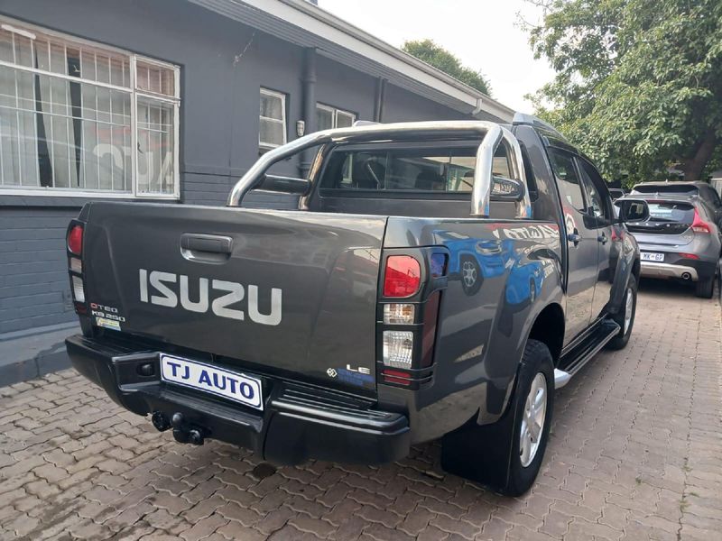 Used Isuzu KB 250 D-Teq HO LE Double-Cab for sale in Gauteng - Cars.co ...