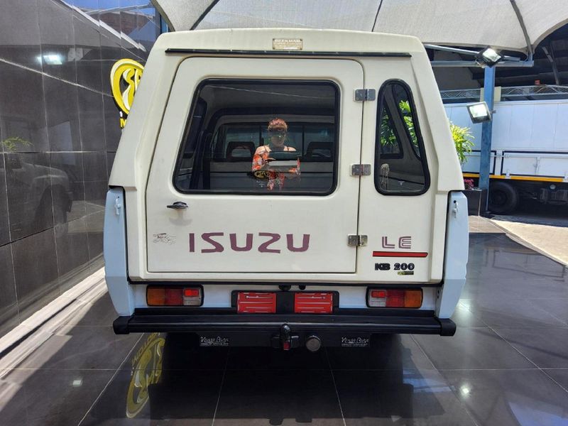 Used Isuzu KB 200 SWB LE for sale in Gauteng - Cars.co.za (ID::9157941)