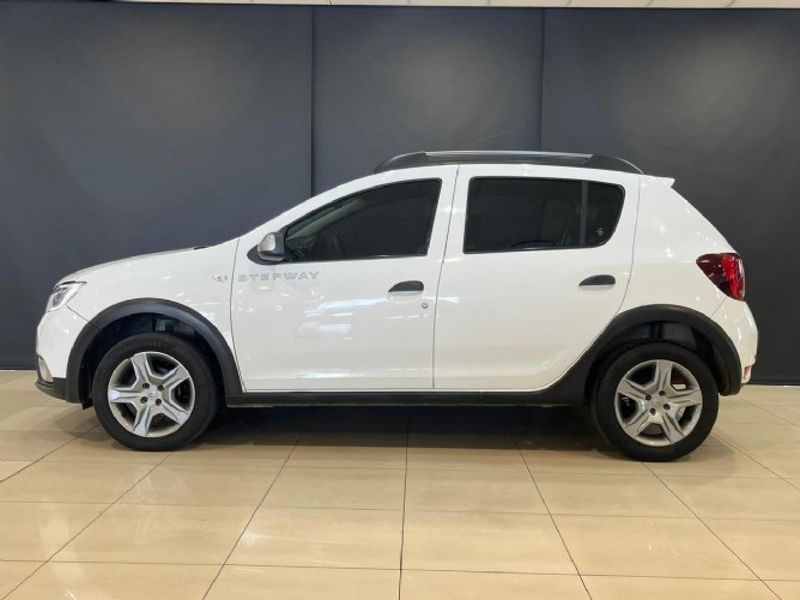 Used Renault Sandero 900T Stepway Expression for sale in Kwazulu Natal ...