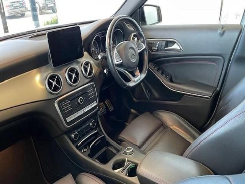 Used Mercedes-Benz GLA 220d Auto 4Matic for sale in Western Cape - Cars ...