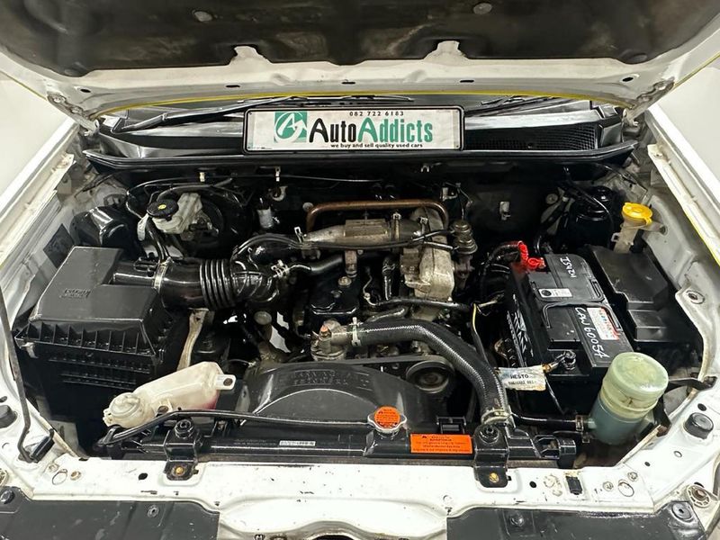 Used Isuzu KB 250 D-Teq Fleetside Safety Single-Cab for sale in Eastern ...