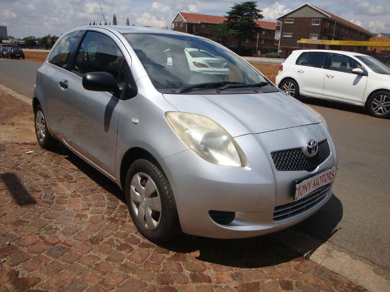 Used Toyota Yaris T1 3-dr for sale in Gauteng - Cars.co.za (ID::9192326)