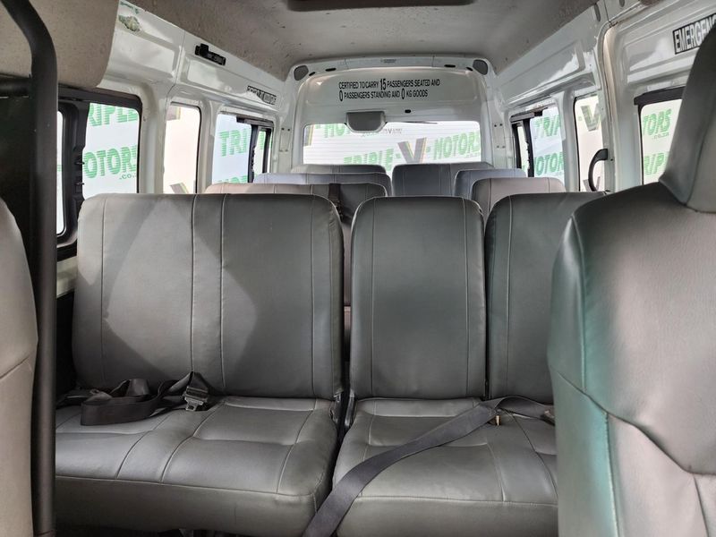 Used Nissan NV350 2.5 16-seat Impendulo for sale in Gauteng - Cars.co ...