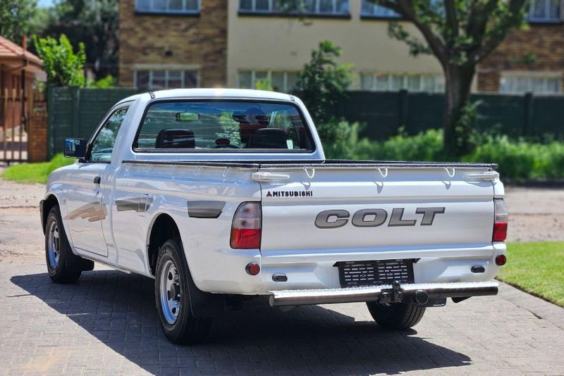 Used Mitsubishi Colt 2000 LWB Single-Cab for sale in Gauteng - Cars.co ...