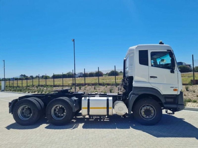 Used UD Trucks Quester GWE440 (E54) 6X4 RET A/T T/T C/C for sale in ...