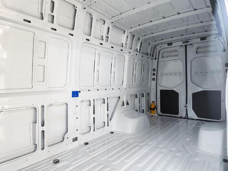 Used Mercedes-Benz Sprinter 517 2.0 CDI Long Panel Van for sale in ...