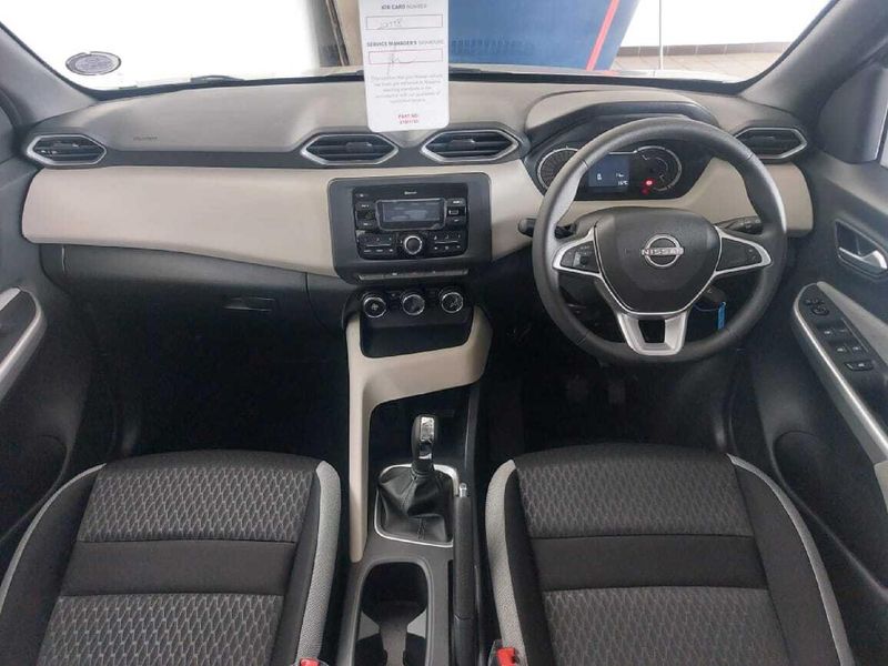 New Nissan Magnite 1.0 Visia AMT for sale in Gauteng - Cars.co.za (ID ...