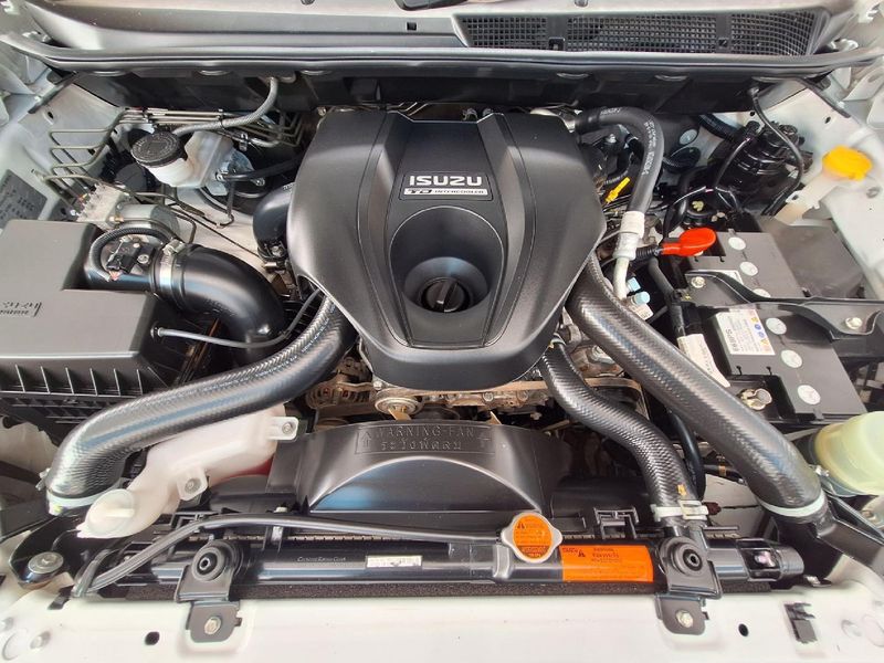 Used Isuzu D-Max 250 HO Fleetside Safety Single-Cab for sale in Gauteng ...