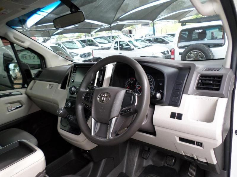 Used Toyota Quantum 2.8 GL 11-seat for sale in Gauteng - Cars.co.za (ID ...
