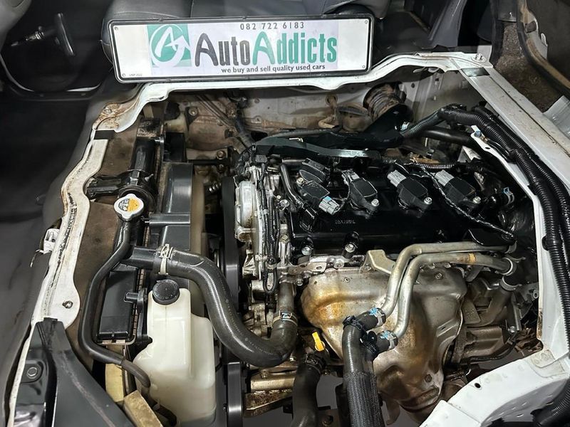 Used Nissan NV350 2.5 16-seat Impendulo for sale in Eastern Cape - Cars ...