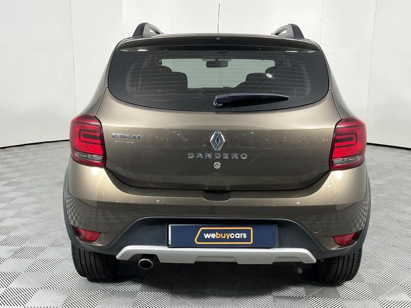 Used Renault Sandero 900T Stepway Expression for sale in Eastern Cape ...