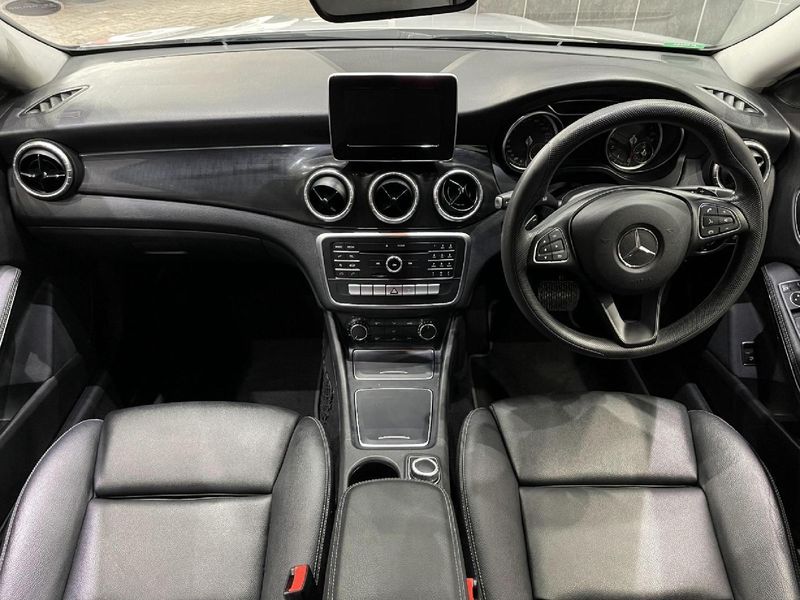 Used Mercedes-Benz CLA 200 Auto for sale in Gauteng - Cars.co.za (ID ...