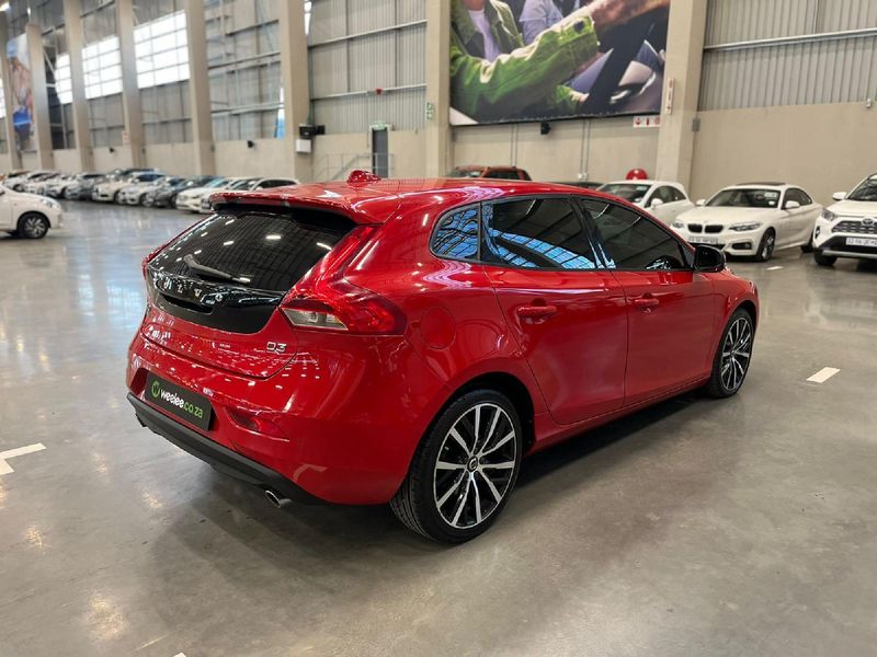 Used Volvo V40 CC D3 Momentum Auto for sale in Gauteng - Cars.co.za (ID ...