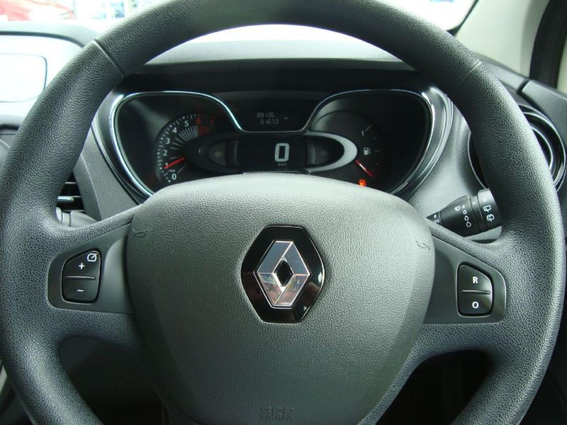 Used Renault Captur 900T Expression (66kW) for sale in Gauteng - Cars ... Used Renault Captur 900T Expression (66kW) for sale in Gauteng - Cars ...