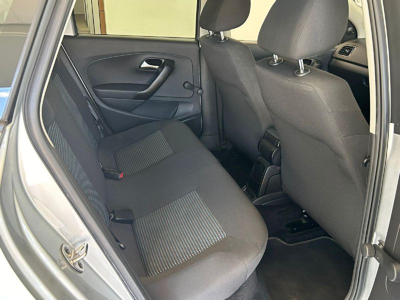 Used Volkswagen Polo Vivo 1.4 Comfortline 5-dr for sale in Western Cape ...