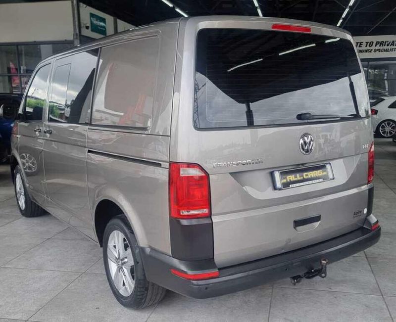 Used Volkswagen Transporter T6 Crew Bus 2.0 BiTDI SWB (132kW) Auto ...