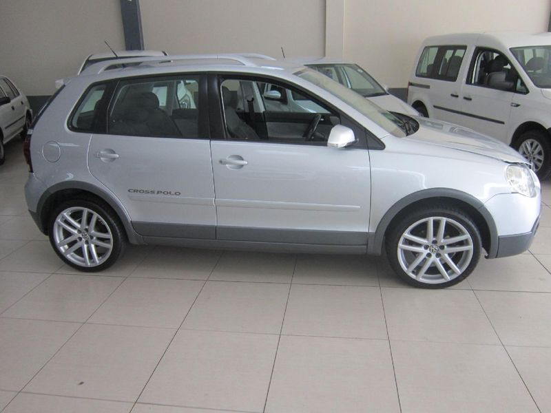 Used Volkswagen Polo 1.6 TDI Cross for sale in Eastern Cape - Cars.co ...