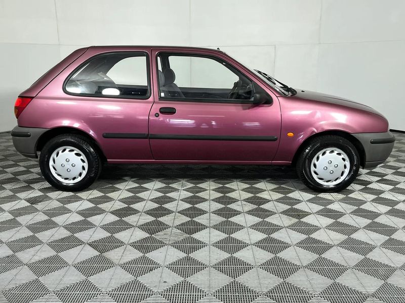 Used Mazda 121 Soho 1.3 3-dr for sale in Western Cape - Cars.co.za (ID ...