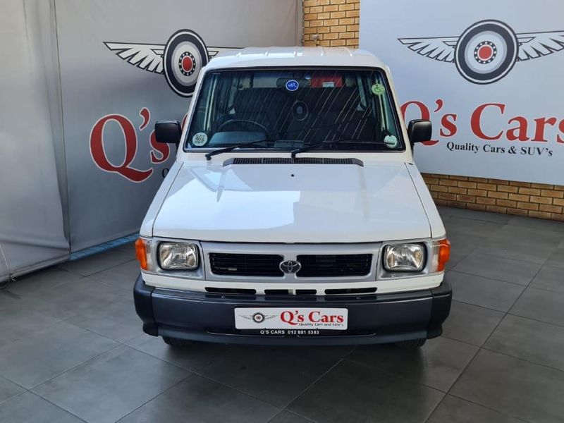 Used Toyota Venture 2200 6+4 for sale in Gauteng - Cars.co.za (ID::9277256)