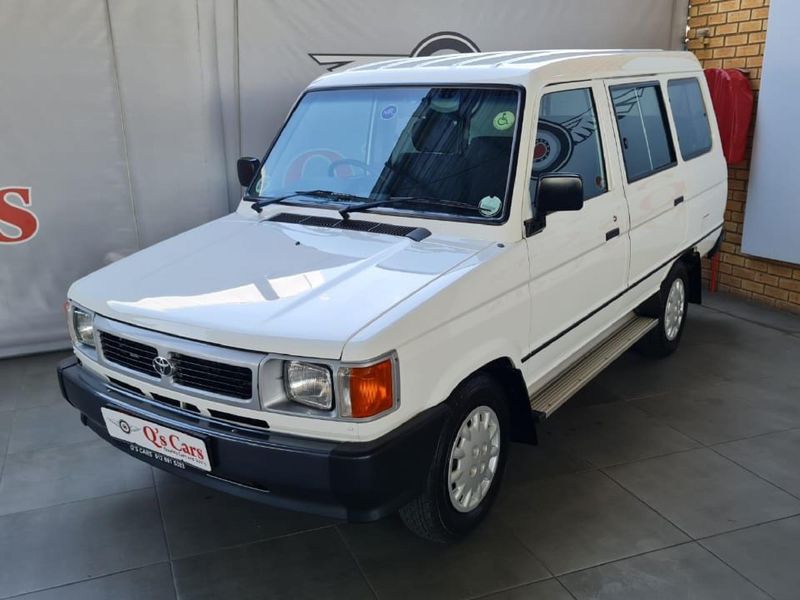 Used Toyota Venture 2200 6+4 for sale in Gauteng - Cars.co.za (ID::9277256)